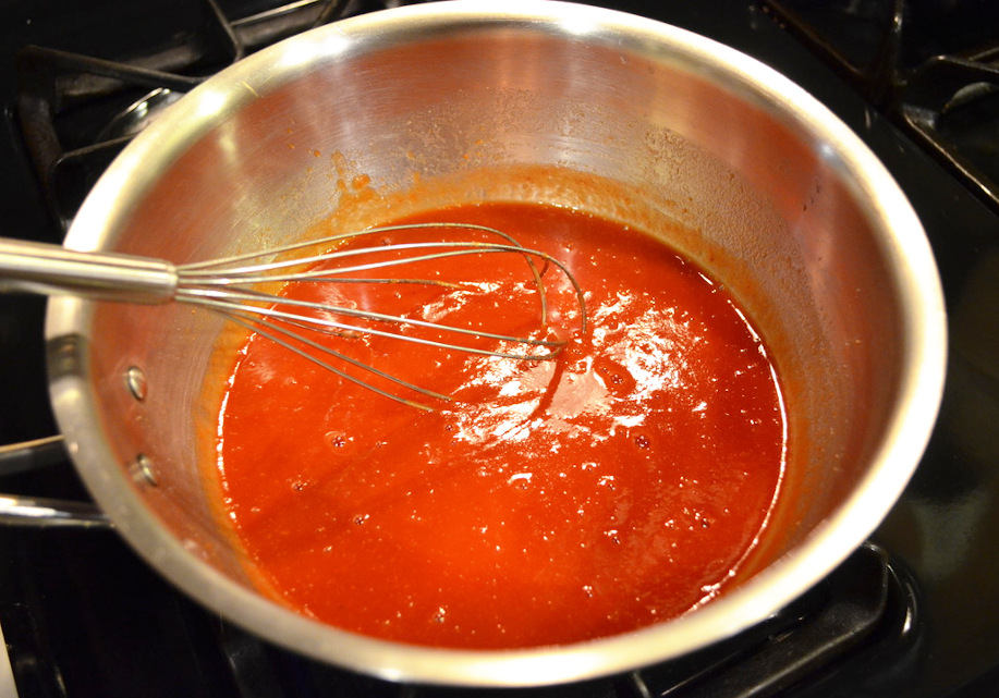 Homemade Ketchup In 20 Minutes - Come try with me