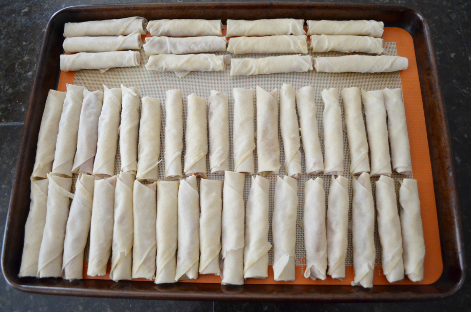 Mom's Filipino Pork Lumpia Recipe - Come try with me